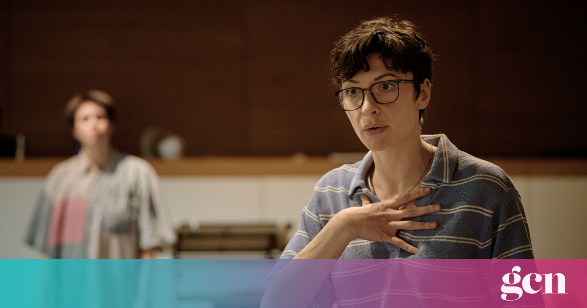 Meet the cast of acclaimed musical Fun Home coming to Dublin's Gate ...