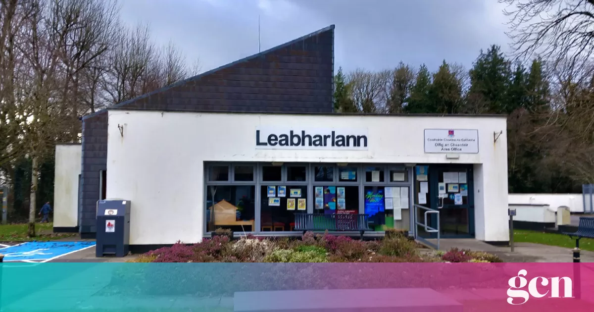 Galway community rallies against anti-LGBTQ+ library protestors • GCN