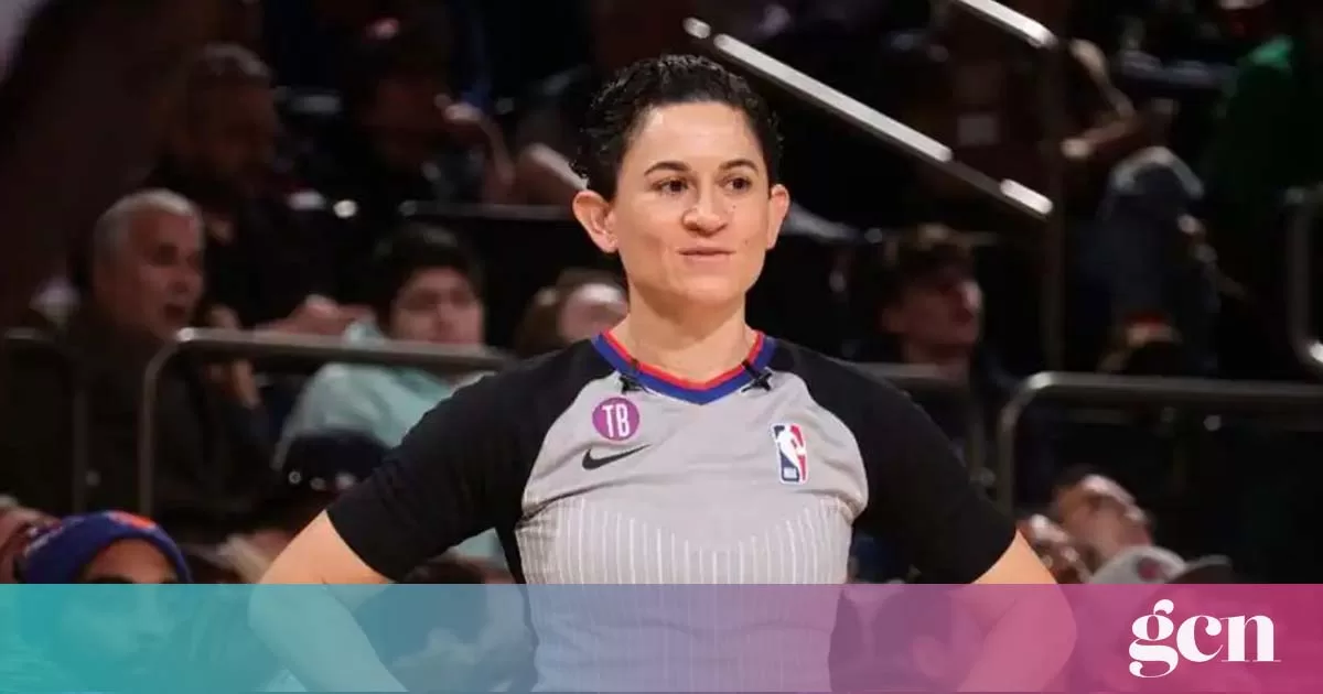 Che Flores makes history as first out trans and non-binary NBA referee ...