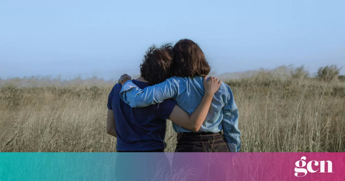 Young Irish woman shares her experiences of finding love in queer ...